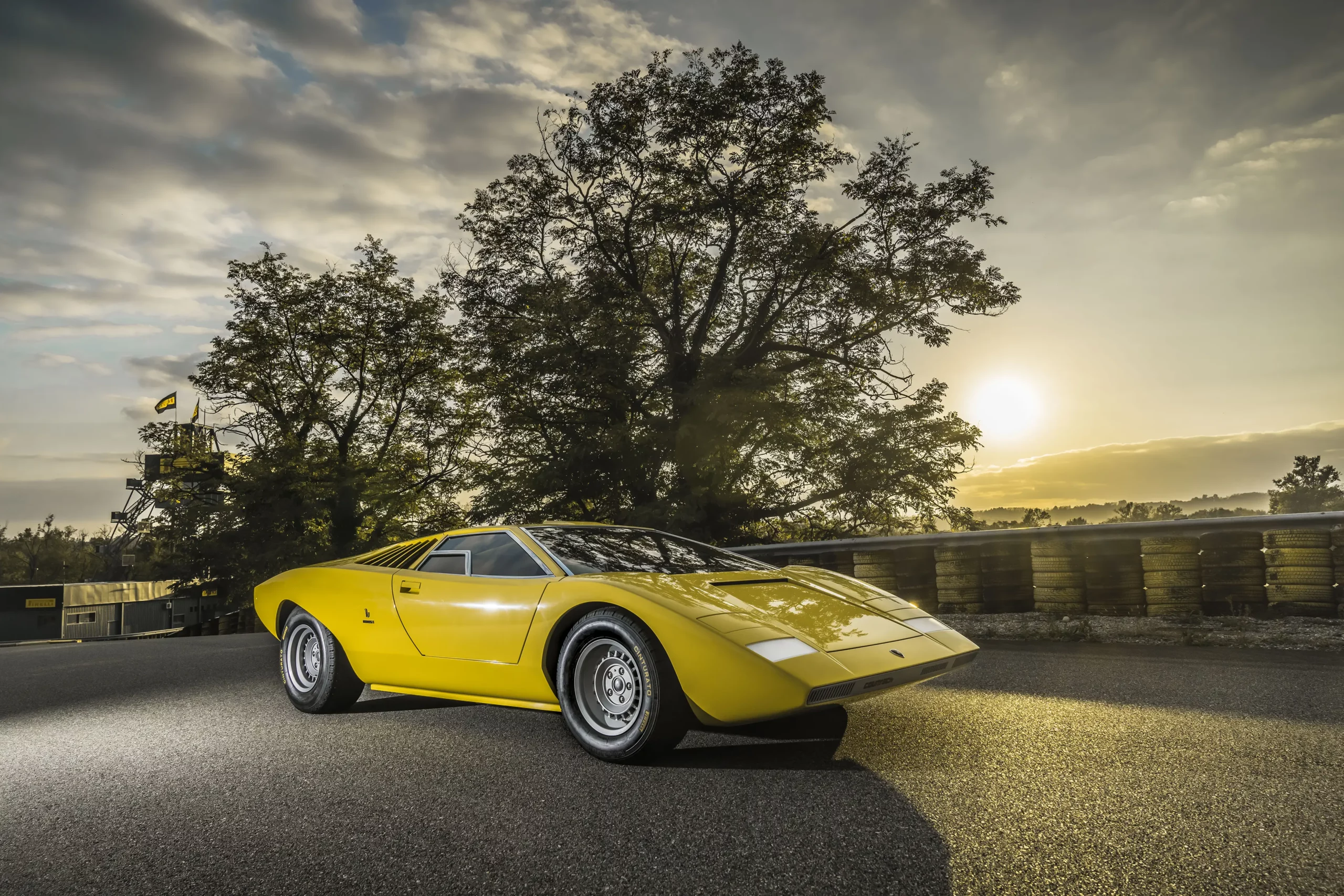 The reconstruction of the first Lamborghini Countach, the 1971 LP 500 ...
