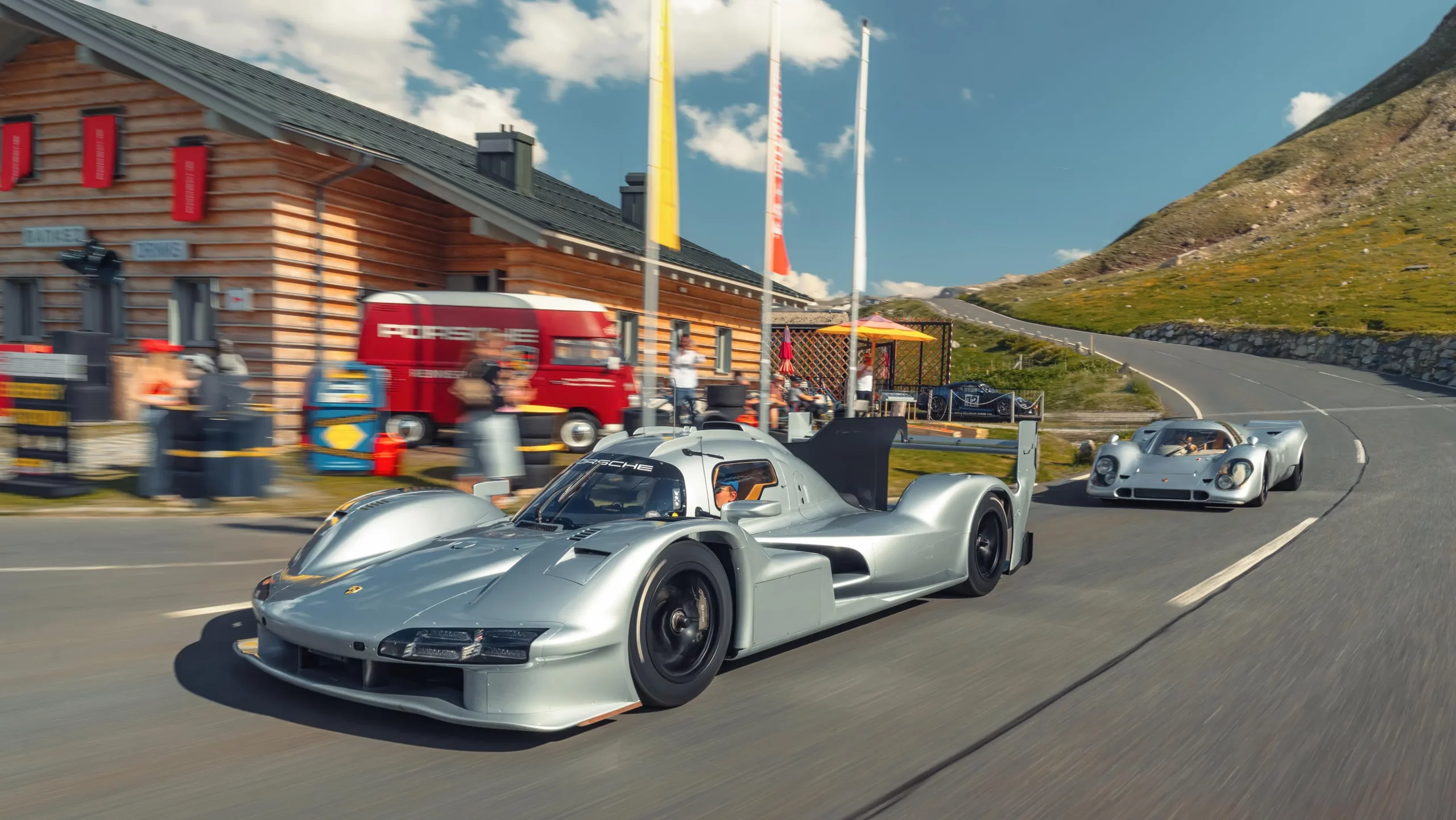 Car culture and community celebrated at FAT Mankei - Cuore Sportivo